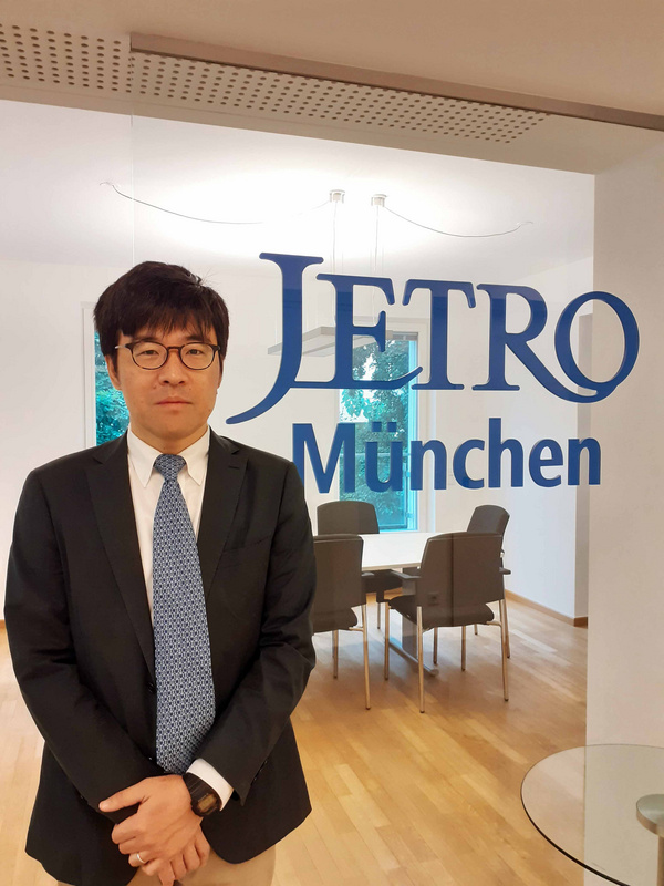 5 Minuten mit... Hajime Takatsuka, Generaldirektor bei JETRO München